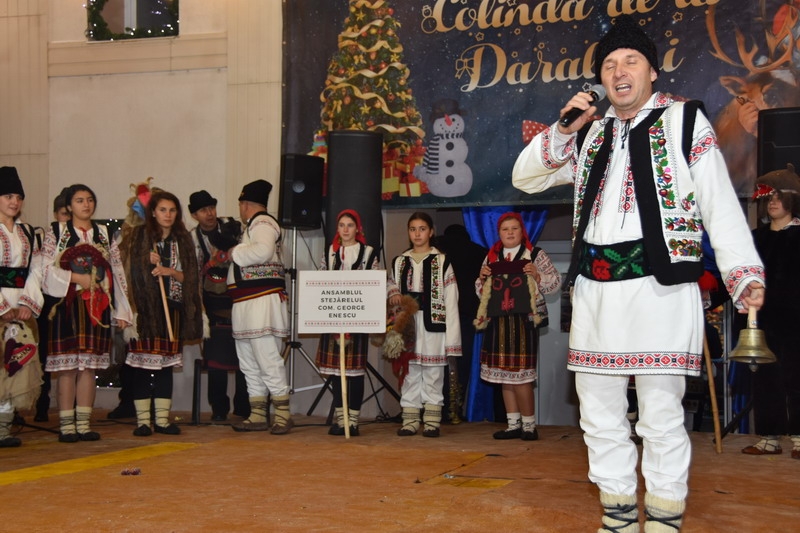 Paradă impresionantă de datini și obiceiuri la Darabani GALERIE FOTO ...